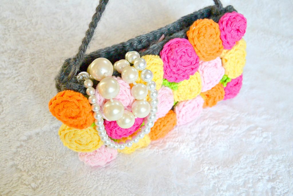Roses Crochet Purse – Mama In A Stitch