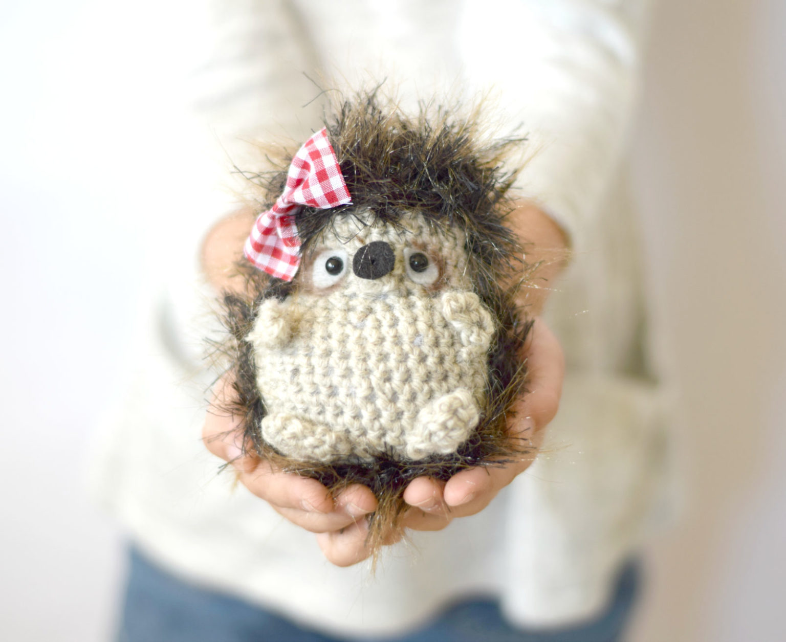 Beatrice Chicken Crochet Pattern – Mama In A Stitch