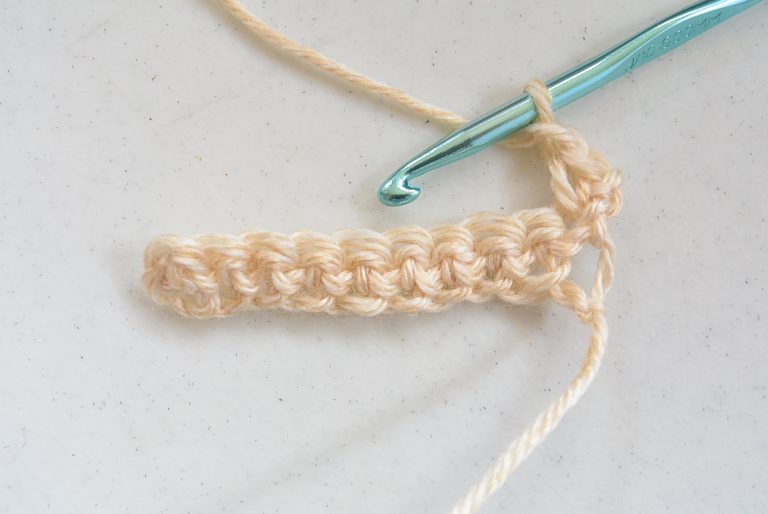 How To Crochet the Granite or Moss Stitch – Mama In A Stitch