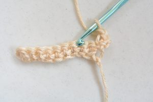 How To Crochet the Granite or Moss Stitch – Mama In A Stitch
