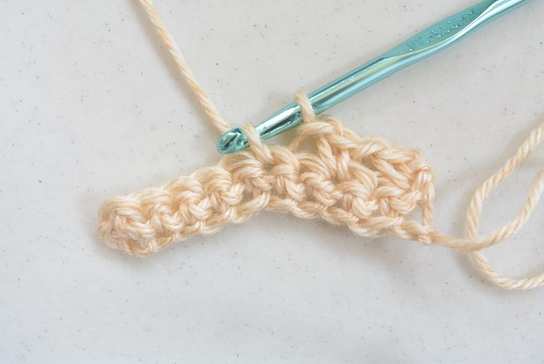 How To Crochet the Granite or Moss Stitch – Mama In A Stitch
