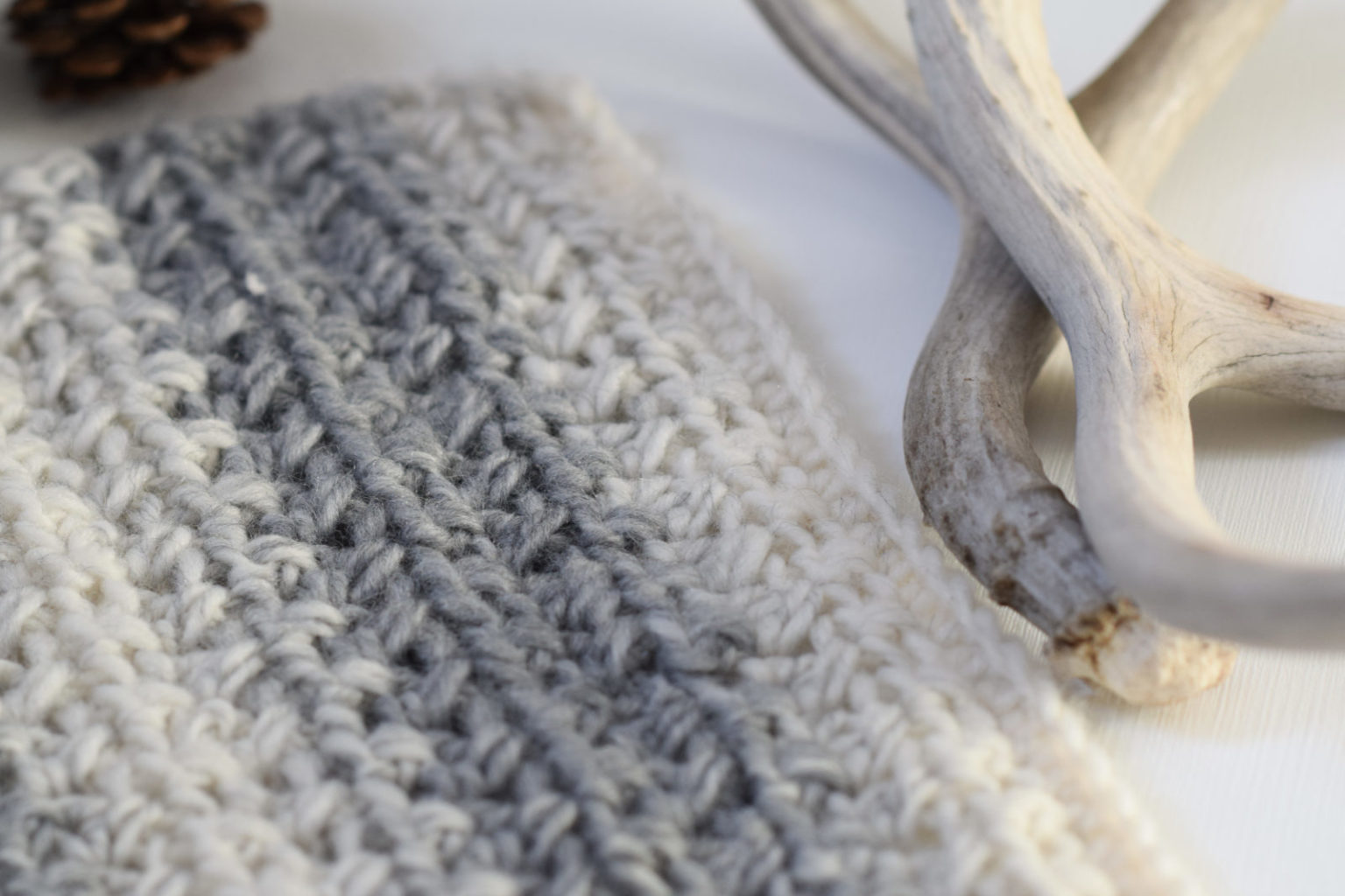 How To Crochet the Granite or Moss Stitch – Mama In A Stitch