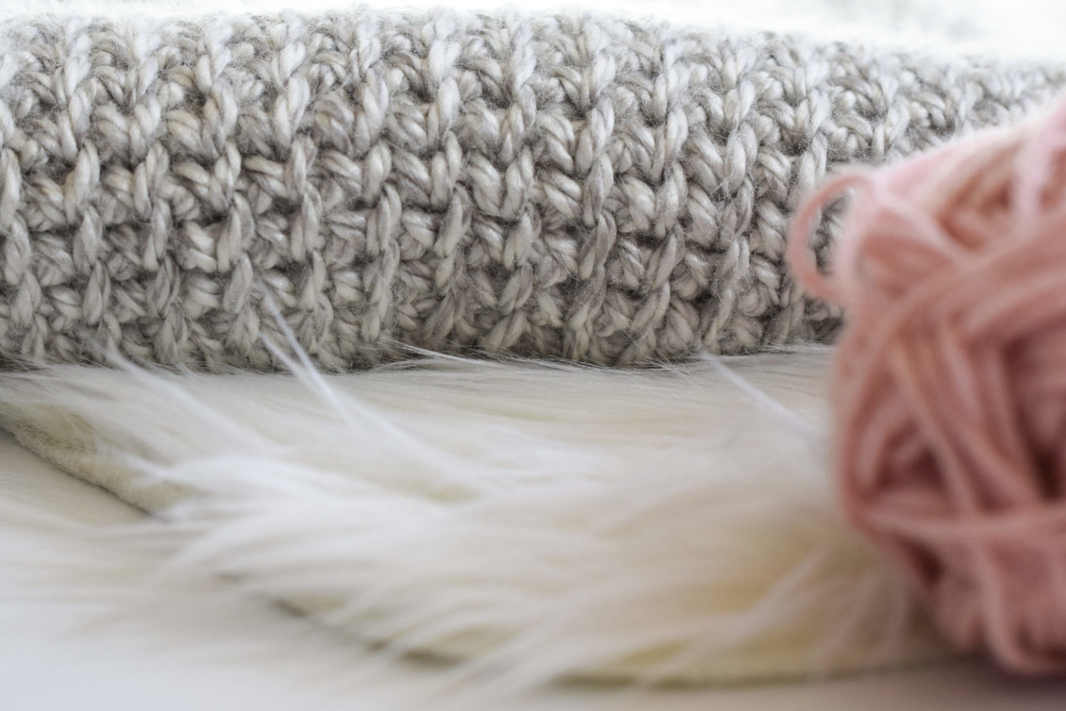 How To Crochet the Granite or Moss Stitch – Mama In A Stitch