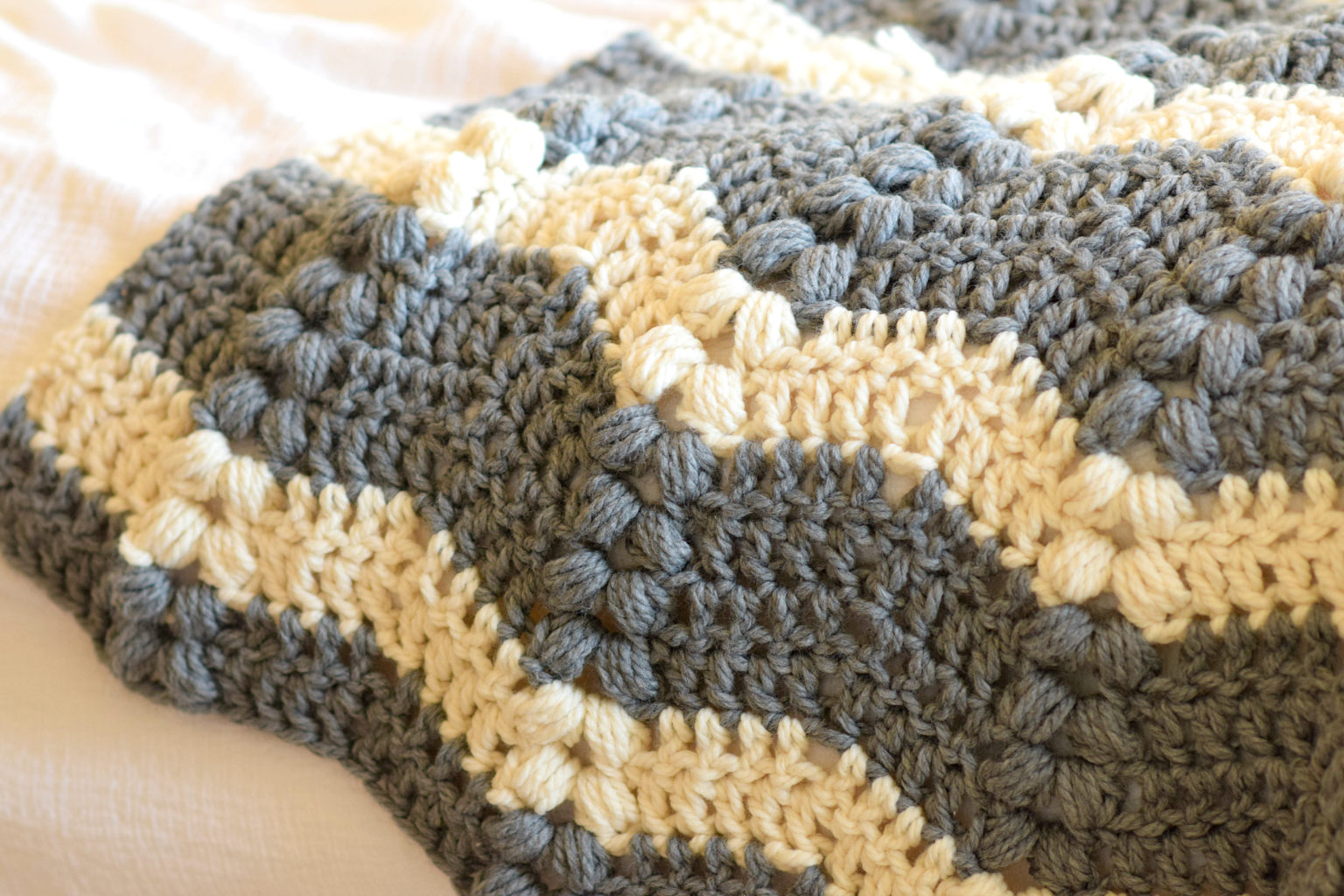 How To Crochet the Granite or Moss Stitch – Mama In A Stitch