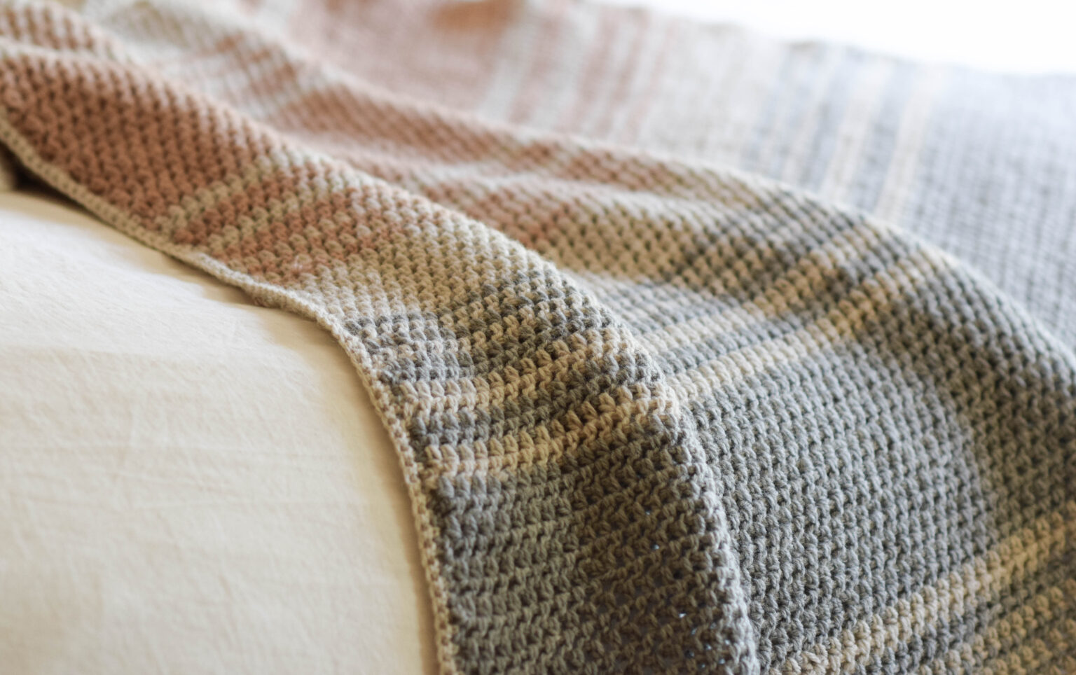 How To Crochet the Blanket Stitch – Mama In A Stitch