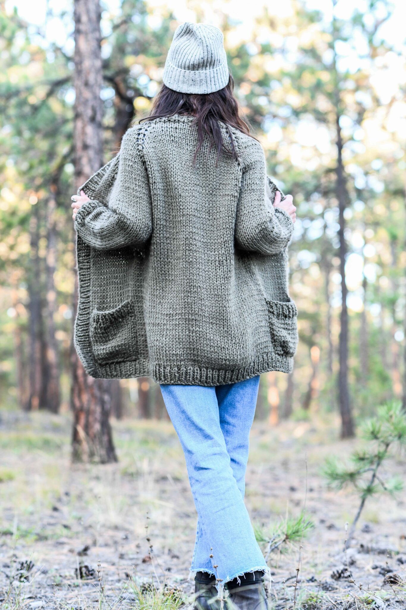 Simple Raglan Cardigan Knitting Pattern – Mama In A Stitch