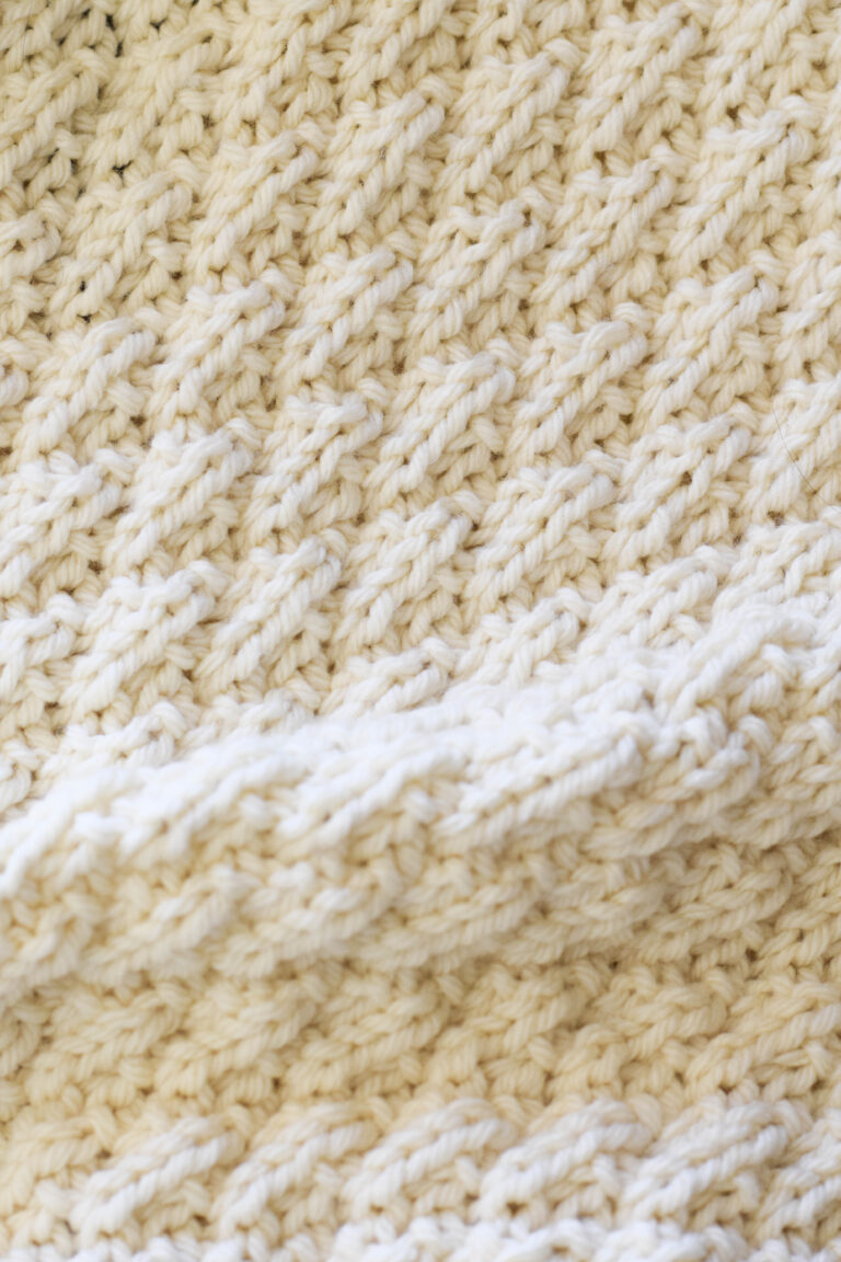 Quilted Knit Throw Pattern – Mama In A Stitch