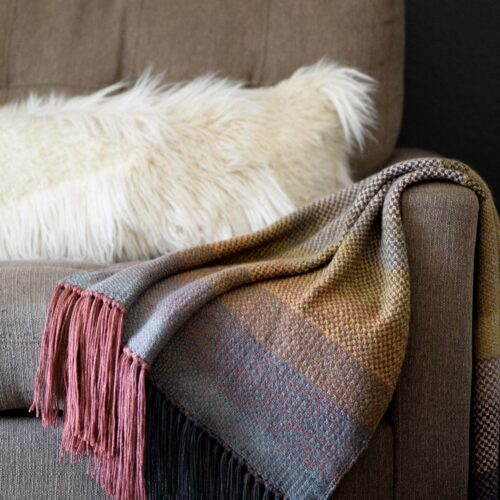 Cuddly Quick Knit Throw Blanket Pattern – Mama In A Stitch