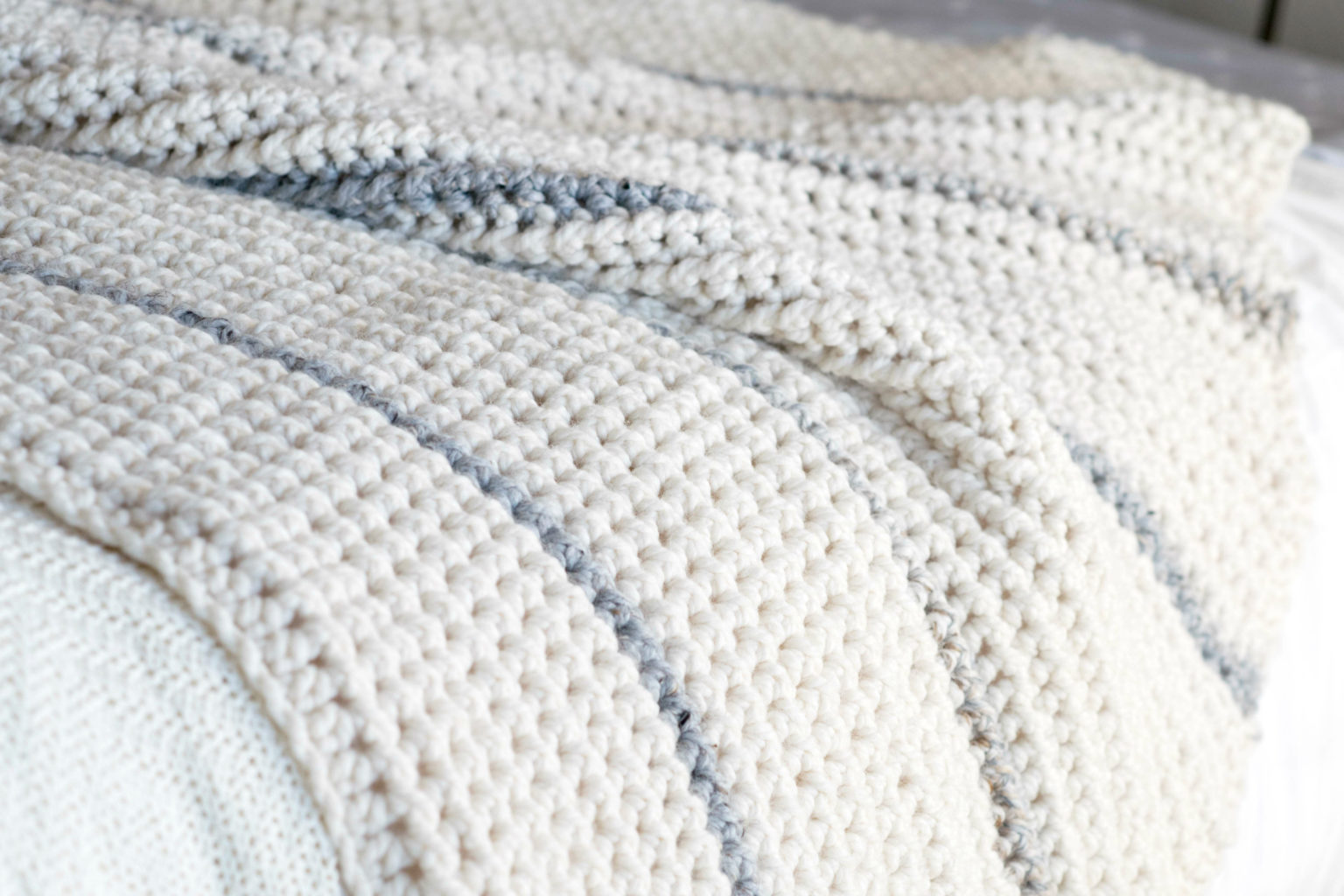 20+ Quick Chunky Crochet Blankets – Mama In A Stitch