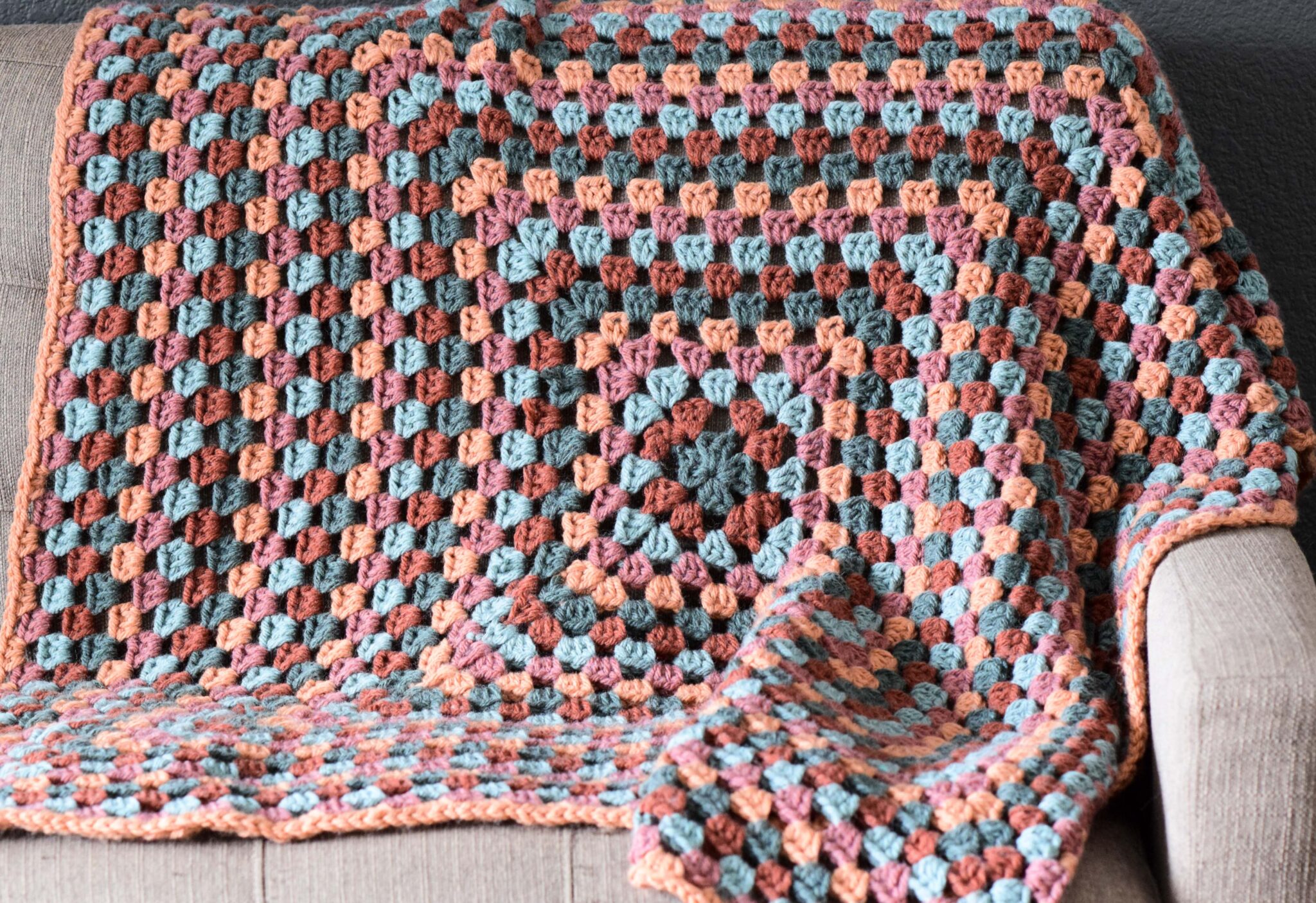 Giant Granny Square Blanket Crochet Pattern – Mama In A Stitch